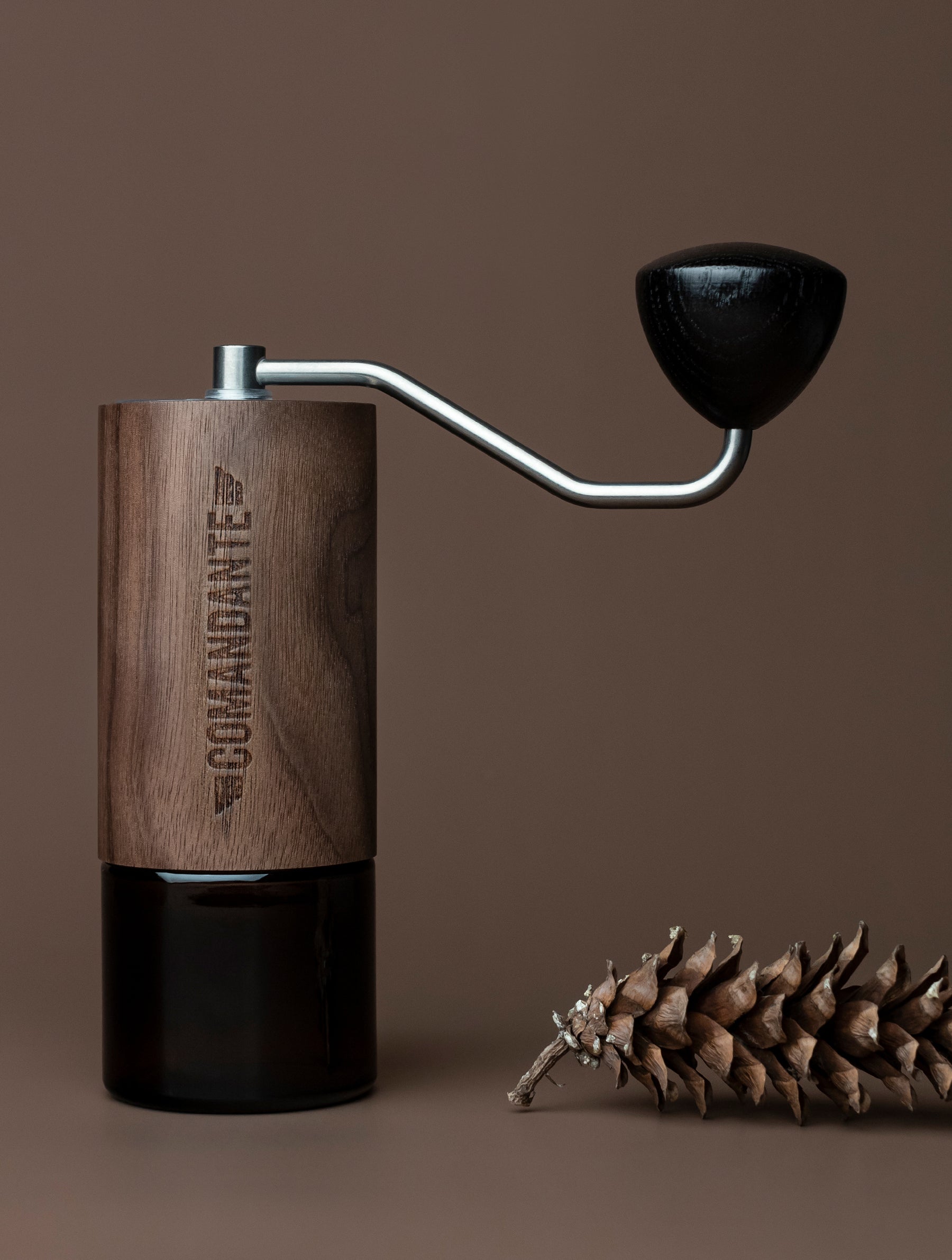 Comandante® C40 Mk4 – Virginia Walnut